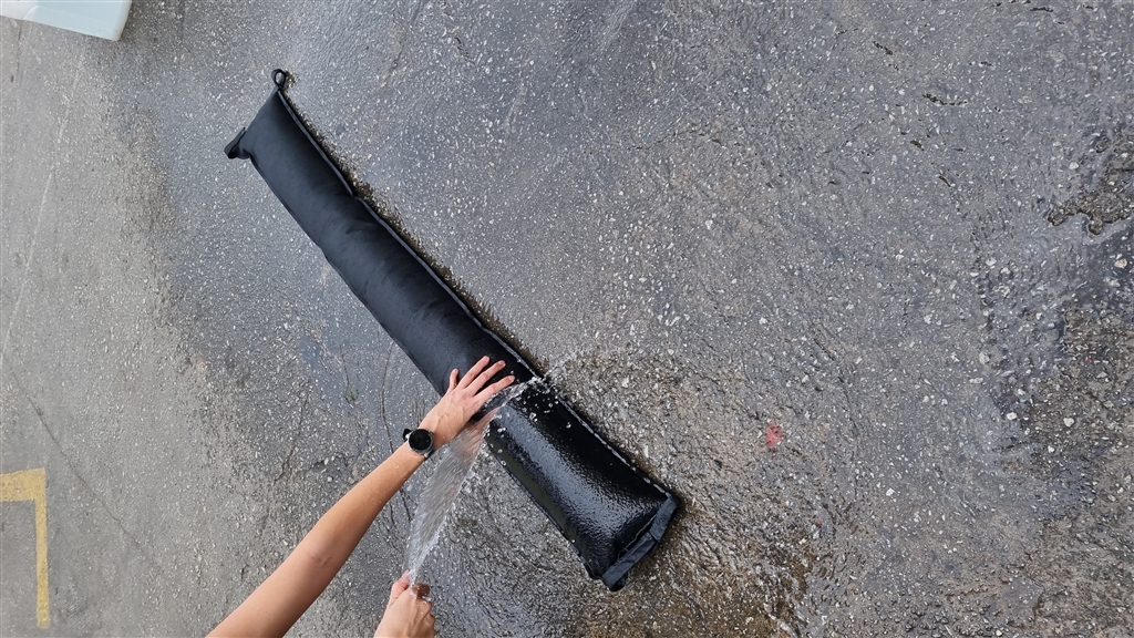 Snake FXD 308 | Flood X | Flood Protection Singapore