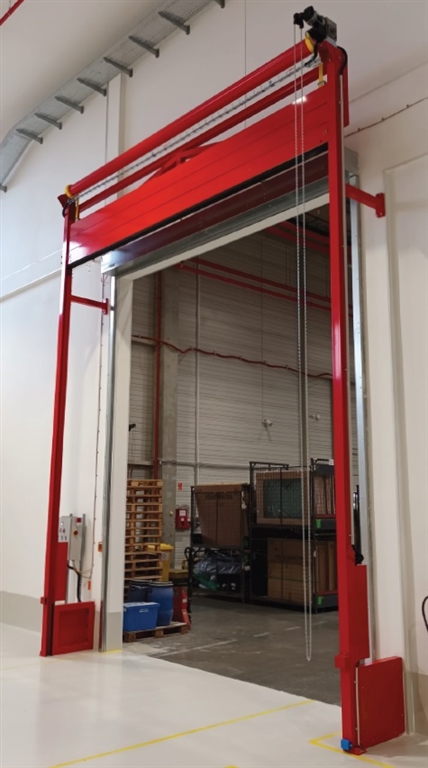 Overhead Retractable Drop Down Flood Barrier